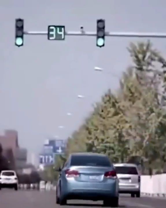 我国交通安全宣传片首次在国际上获奖,太震撼人心了!开车小心!