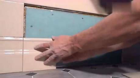 如此脑洞的设计,给瓷砖墙做个小暗门,不告诉你真难发现是个门