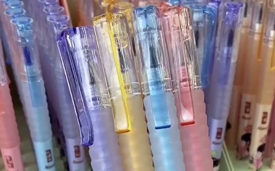 可擦中性笔!学生党必备的文具好物~