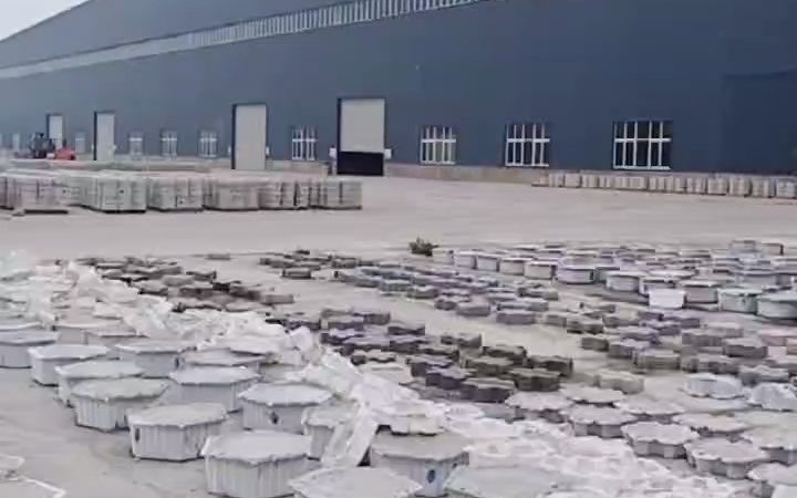 高速护坡混凝土预制块布料机 六角砖预制现场 小型预制构件生产现场