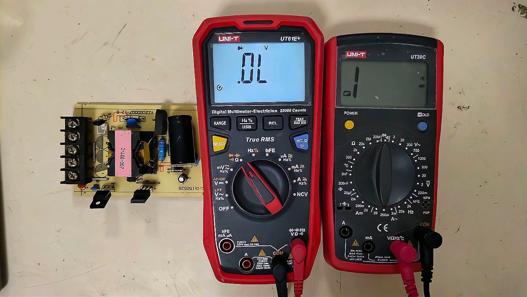 竟然有人说万用表通断档,测不了二极管,这不是搞笑吗?