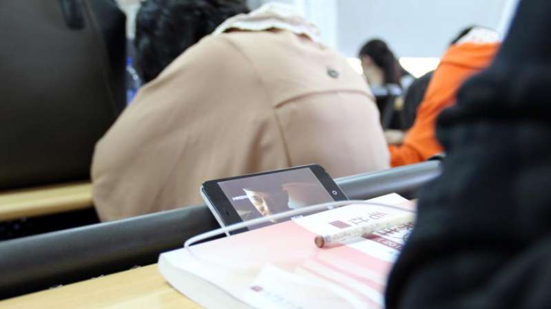 这个微信小程序太实用,帮你用语音记录照片,每次打开都是回忆!