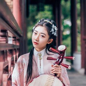 古风小少女呀 