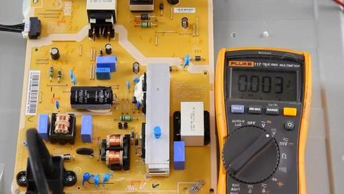 电工不用万用表,怎么测出电路元件的故障今天算长见识了