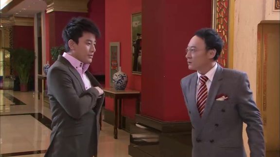 董事长准备好发言稿,要给总经理过目看看,到底谁才是官大的一个