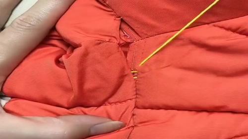 孩子衣服的胳肢窝破了个洞?学会了这招后,轻松搞定!