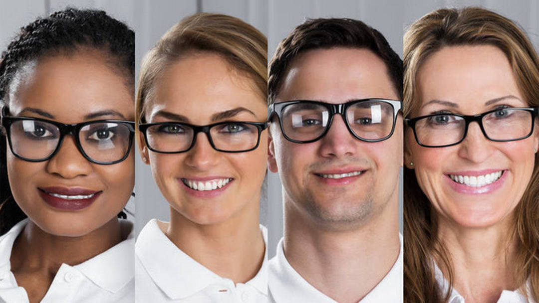 长期近视的人,不带眼镜会有什么后果?听听专家怎么说