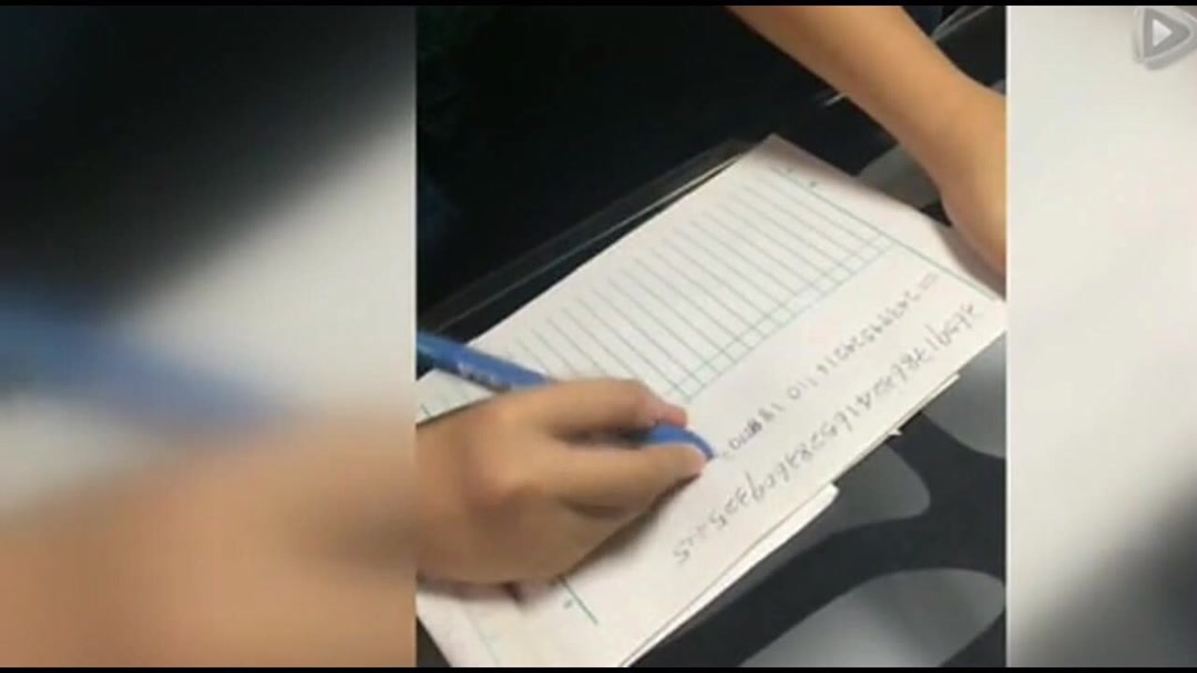 计算器都算不出来的题目初一男孩心算1分搞定