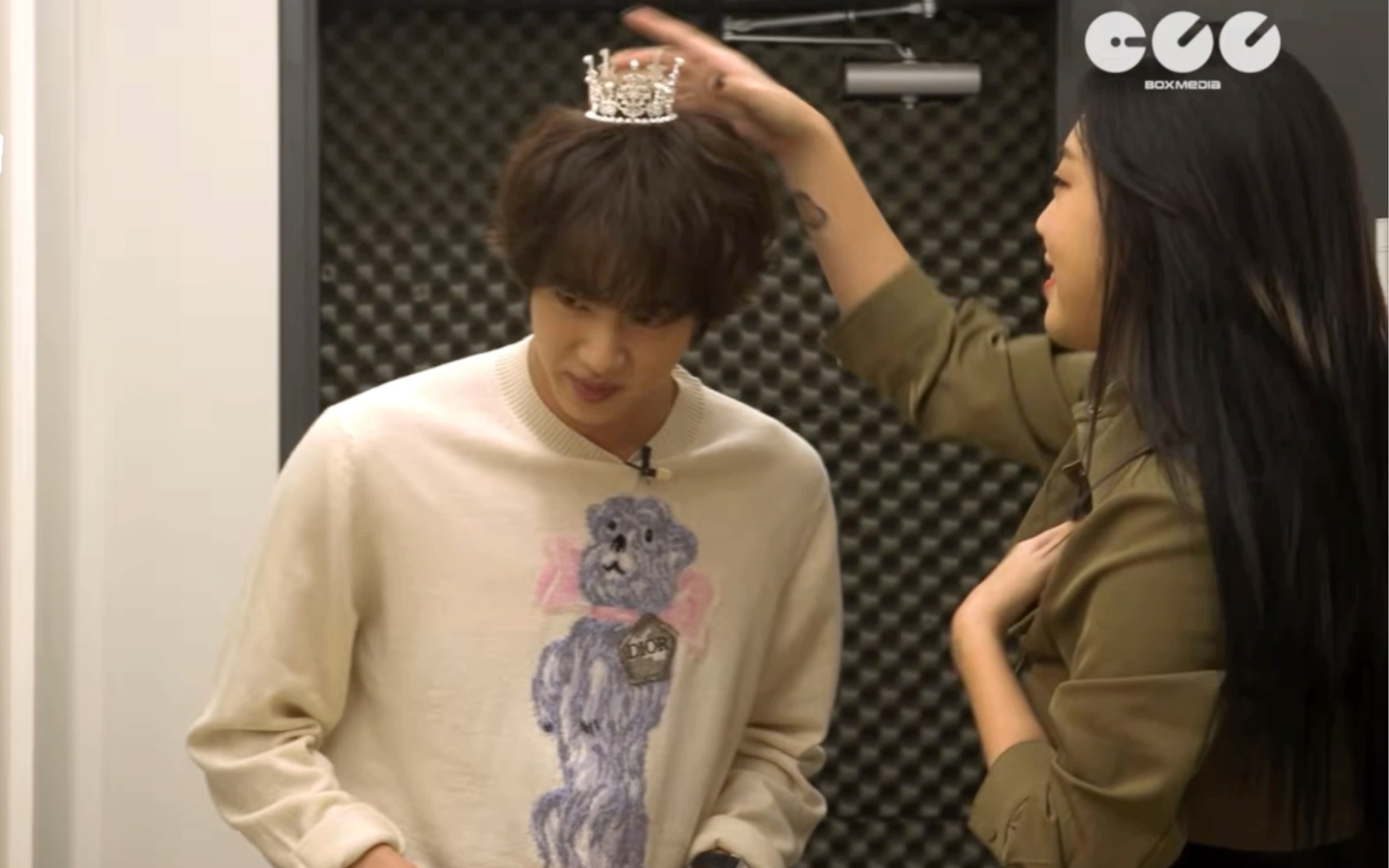 【金硕珍】妹宝在看到JIN本人前就已经快不省人事了哈哈哈|JIN 金硕...