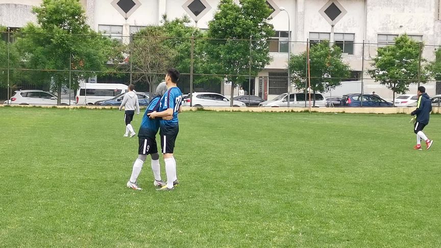 为中国男足闯入2002年韩日世界杯立下赫赫战功的前国脚李玮峰现…