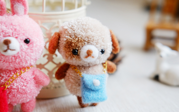 羊毛毡戳戳乐四月手作给玩偶做个小包教程