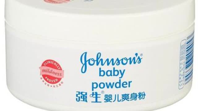 还在给孩子用强生爽身粉?原来它是致癌产品,看完记得赶紧扔掉!
