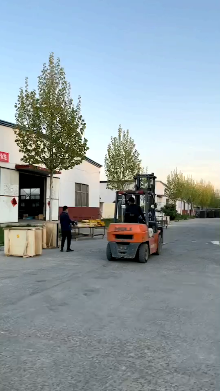 医用辐射防护铅门专车发货!名工匠辐射防护