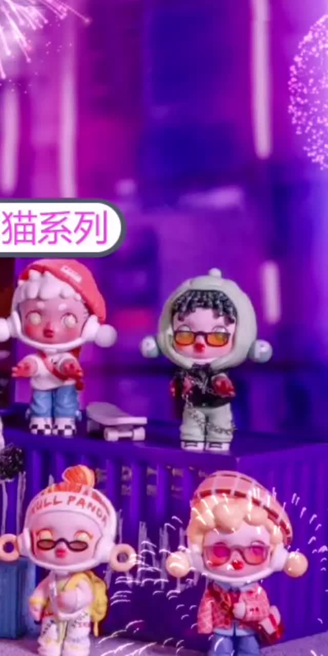 泡泡玛特sp熊喵系列。
