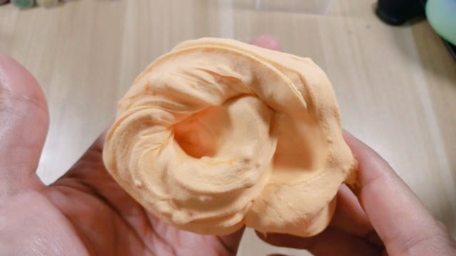 无硼砂无胶水,用两种材料自制蓬松史莱姆,值得你一试