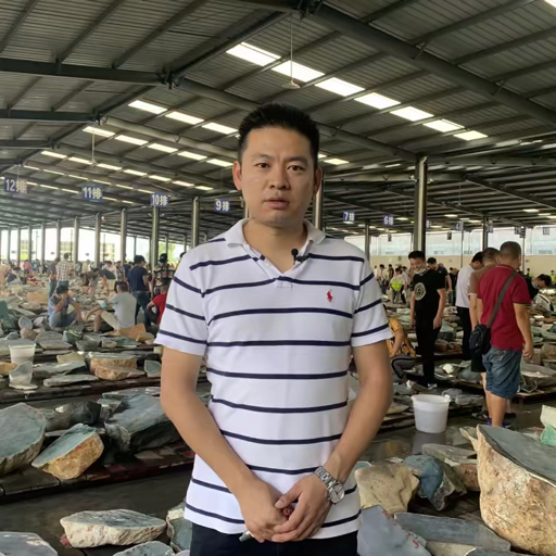 场长翡翠珠宝 