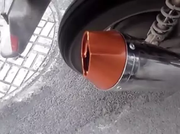 卡梦排气管
