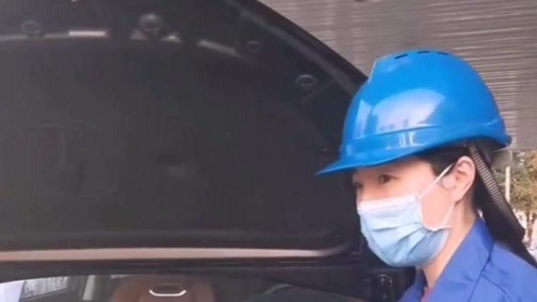 接上一个视频,疫情期间电瓶没电,如何通过机械钥匙开车门#武汉加油