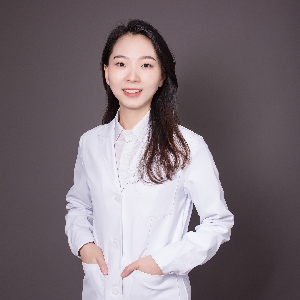 牙齿矫正张海霞医生 