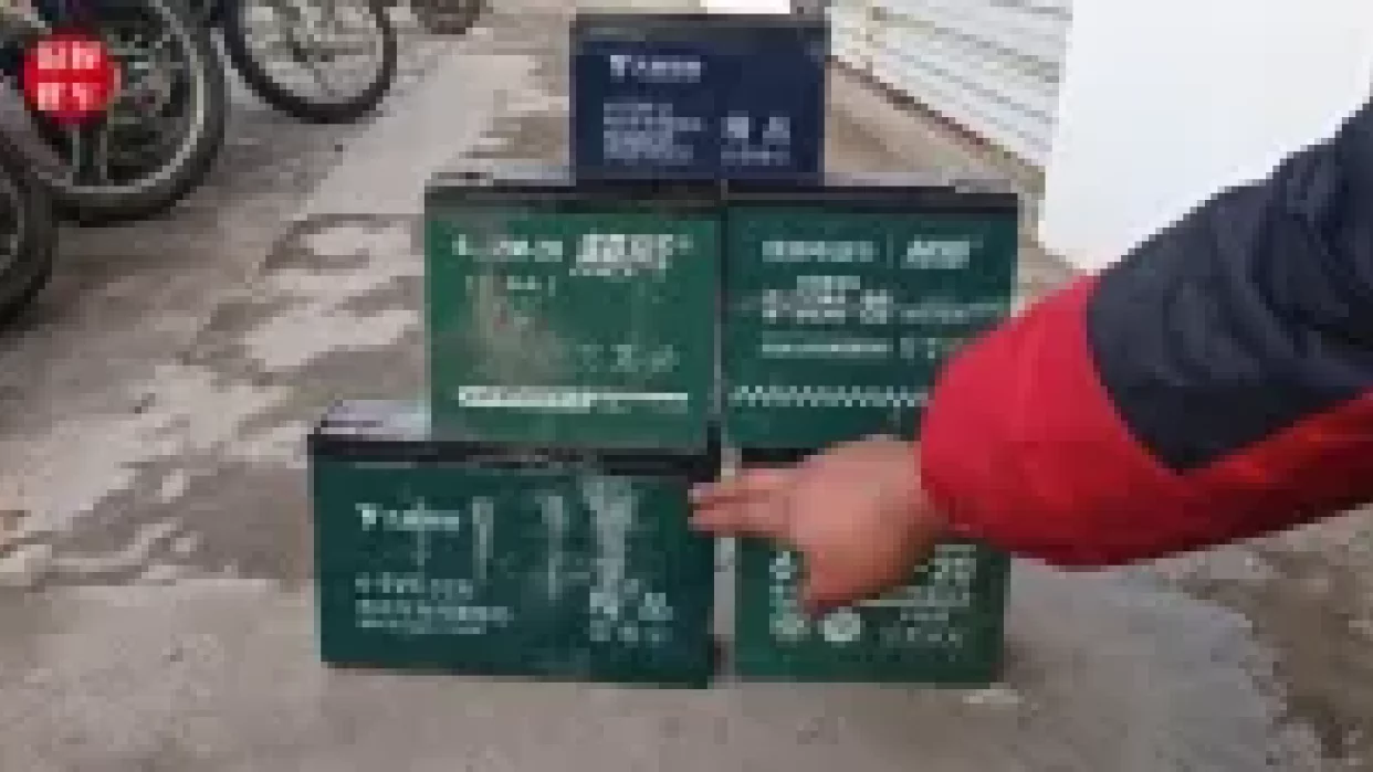 电动车的报废电瓶一块能够卖多少钱你知道吗?这个价格你也许想象不到