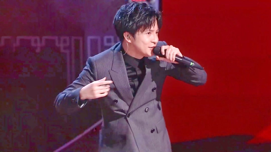 薛之谦演唱陕西方言版《演员》,一开口忘了原唱,太魔性了