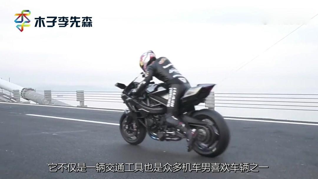 国外小伙造自平衡摩托车,体型像个铁包子,就算你踹一脚也不倒!