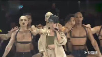 蔡依林又带着妖男在韩国表演,当初这首歌是要给周杰伦昆凌的吗