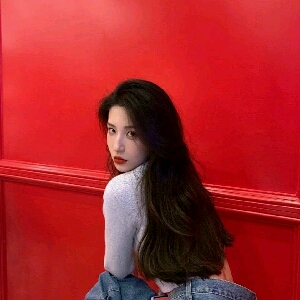 一女额吉通 