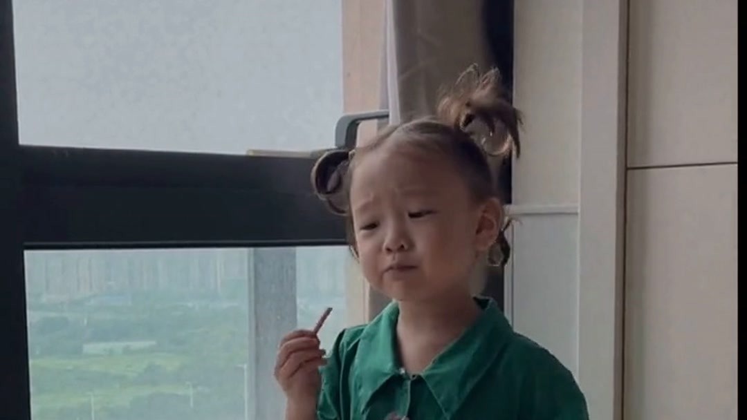 所有的药都停了,引流管也拔了,就等出院了