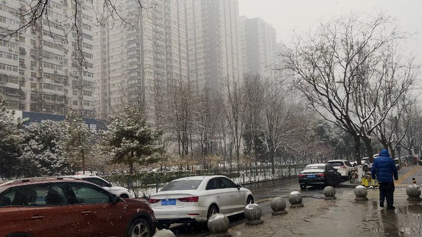 瑞雪兆丰年,西安又下雪了,你喜欢吗?