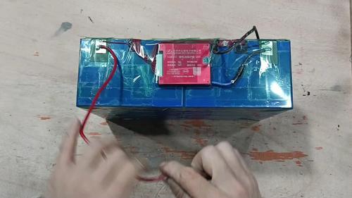 把一组48v锂电池改成60v