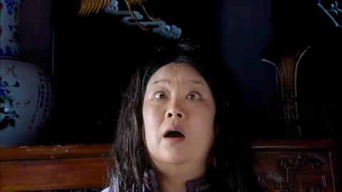 新还珠格格:死老太婆容嬷嬷,还在用刑!尔康尔泰差点杀了她!