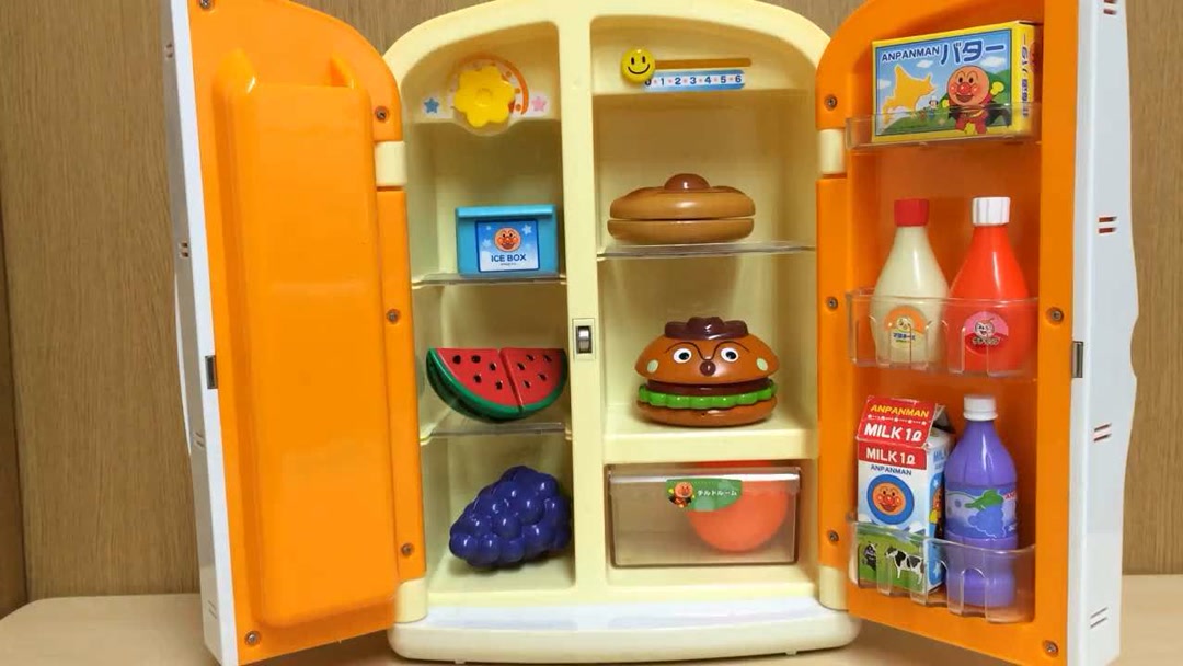 跟着面包超人的冰箱玩具,认识水果食物!