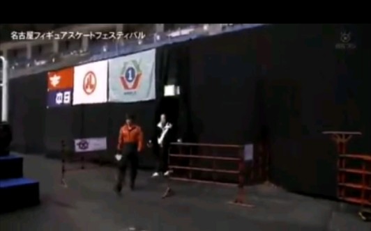 宇野昌磨本田真凛一起冰演训练!