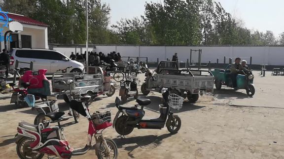 大名县,电动车正在火热安装防盗车牌!