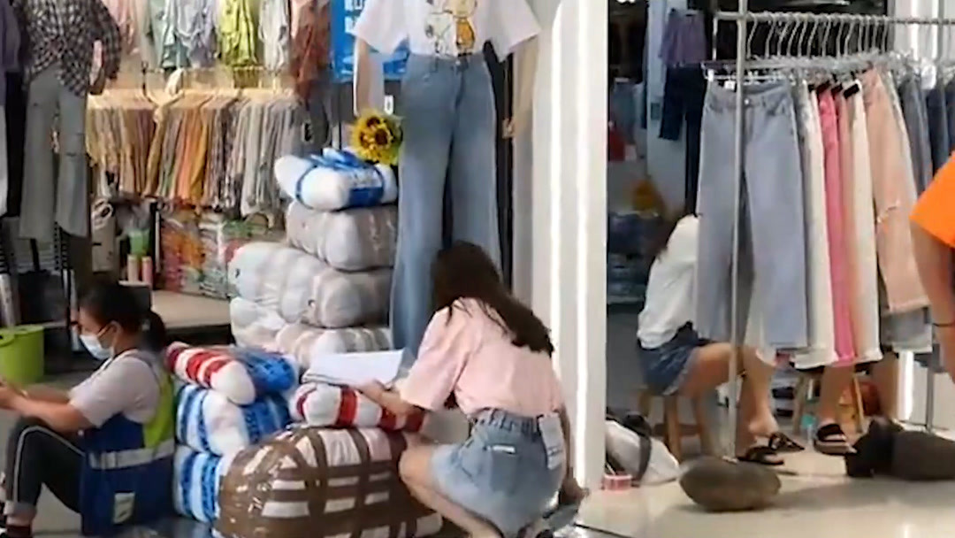 小程序如何快速获客,服装店百度贴吧小程序获客指南