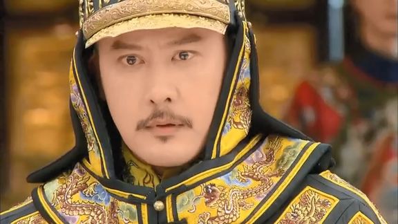 新还珠格格:皇上看到小燕子的信物,不淡定了,要太医救活小燕子