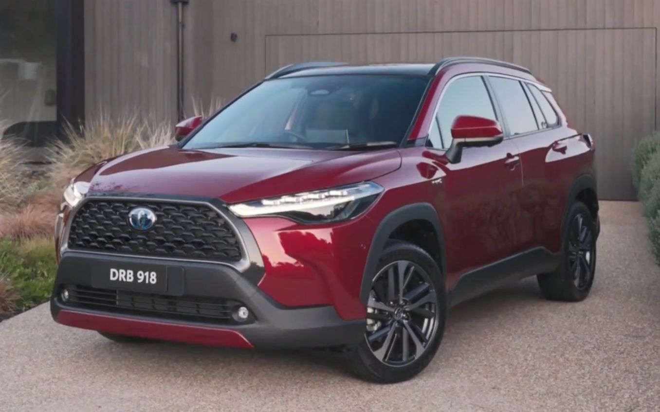 12万起!新增主动安全系统,配2.0L+CVT,2023款卡罗拉Cross亮相