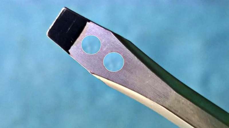 废旧螺丝刀最新用法 赶快去试试