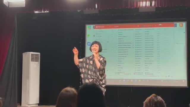 秦九红老师的朗诵课堂实录,学生的模仿惟妙惟肖