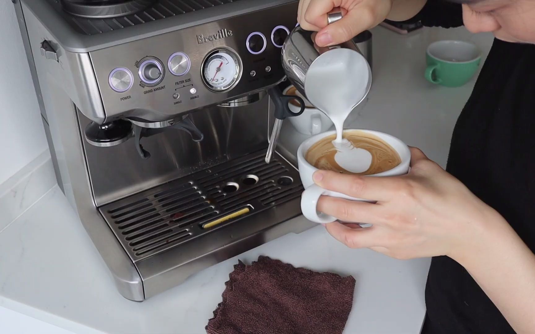 咖啡机使用报告 家用半自动咖啡机 日常如何清洁保养 Breville Barista ...