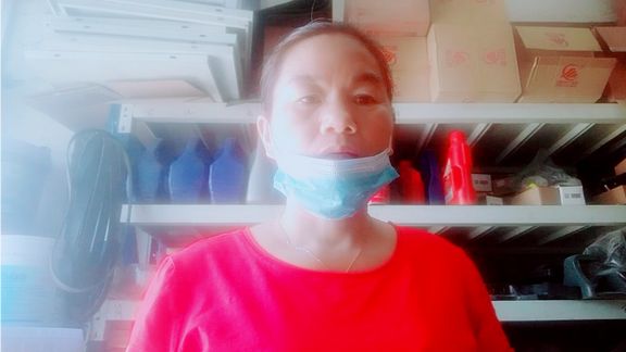 农村大妈挑战100天的第二天,看看能不能涨到1万粉,1千块钱收益