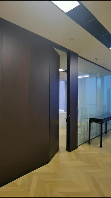 极简隐形门该怎么做,要表面无锁,自己关门哦极简设计,DOU