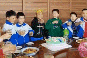 【山西】小学生天价生日宴 一场派对平均消费约5万