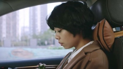 男子为姑娘计划生日,而姑娘对男子却是这个态度,这是什么情况