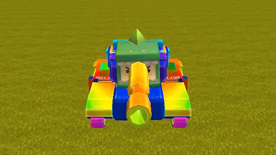 迷你世界:彩色坦克虽好看,这开炮方式太特别