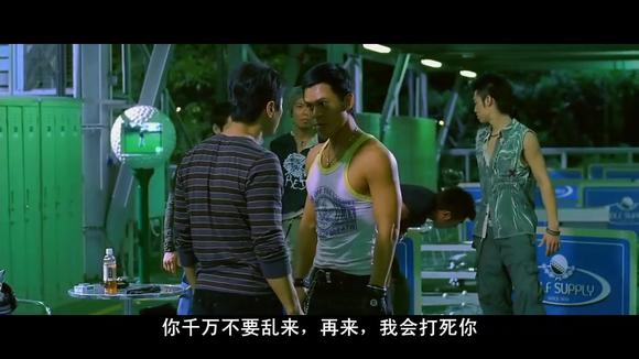 如果手机掉马桶里怎么办,看阿虎来教你。