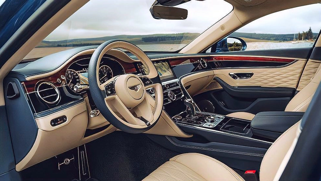 2021款宾利飞驰 顶级豪华商务座驾 从V12变V8 将是本世纪最后一台