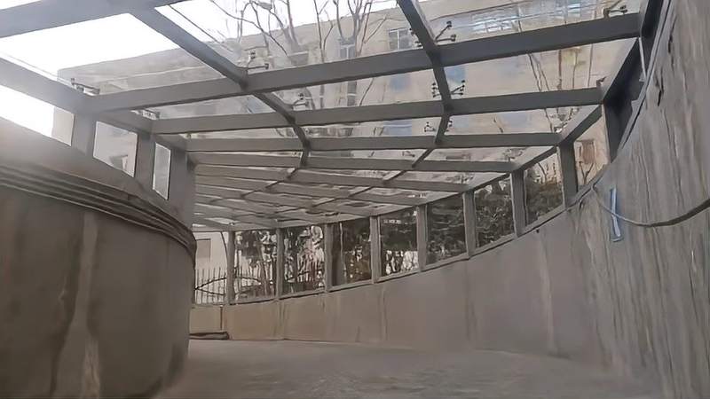 钢结构点式玻璃雨棚玻璃顶