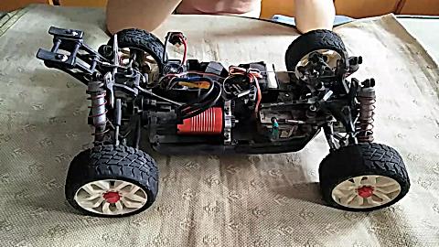 1比8车差速器内伞齿和驱动伞齿调试注意事项。【齐进超商】